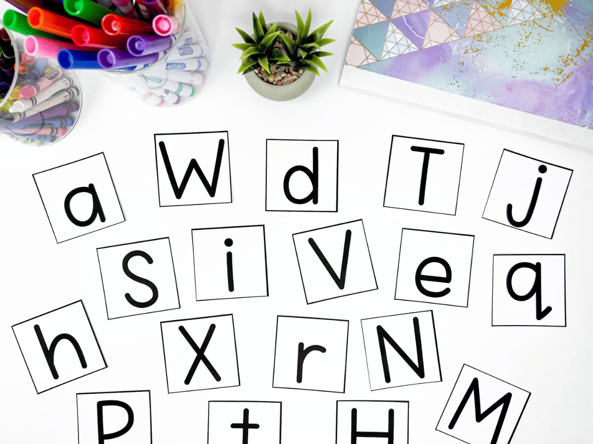 5 Ways to Practice Alphabet Recognition in Kindergarten - La Classe de ...
